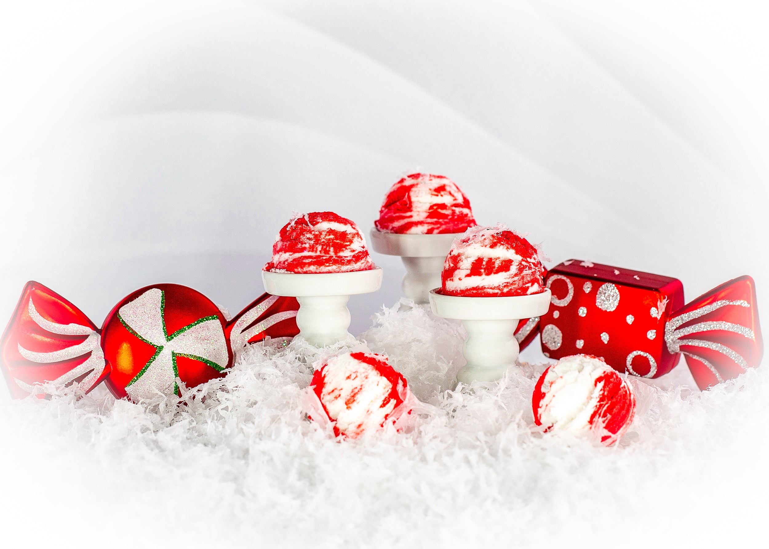 Peppermint Bubble Scoops – Voyageur Soap & Candle