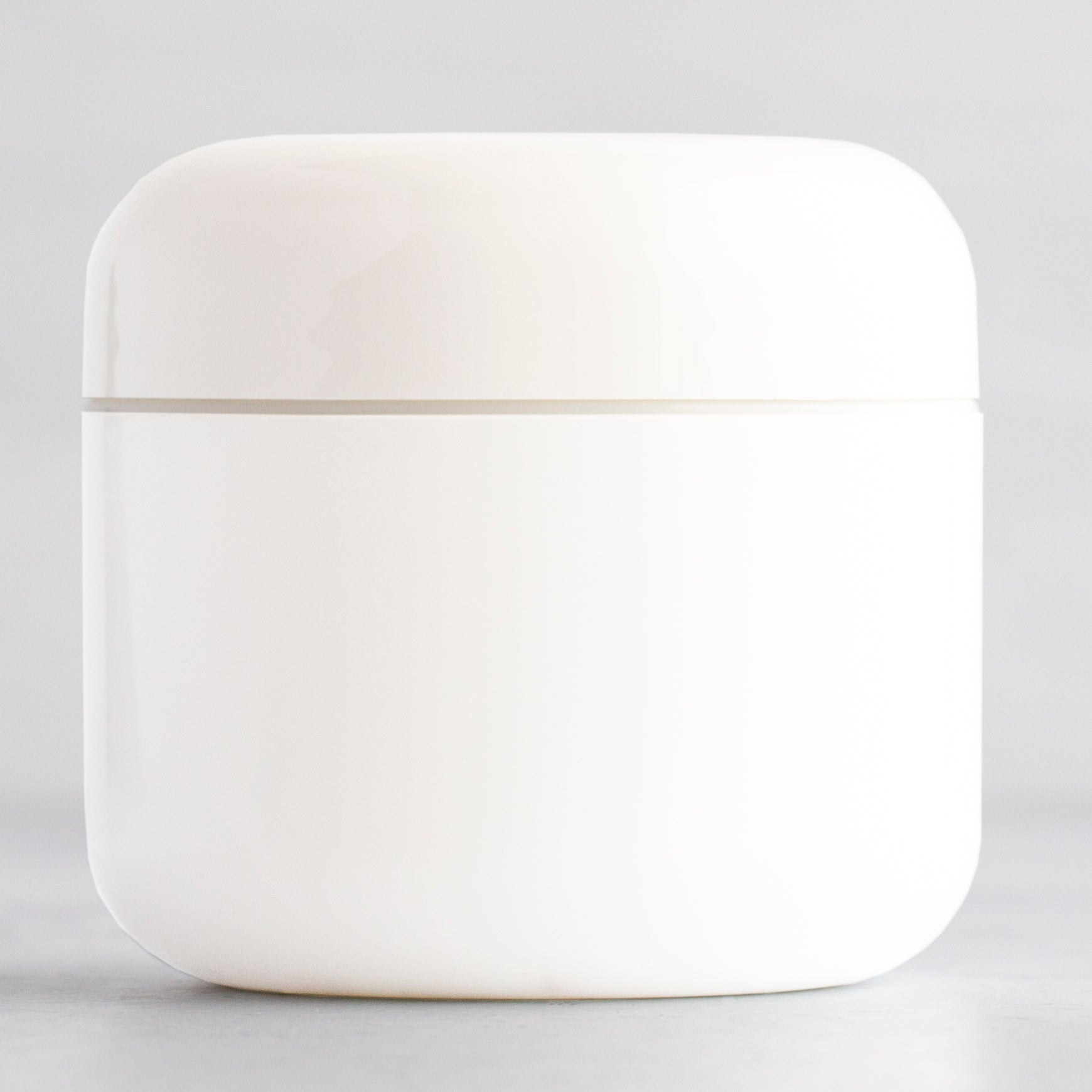 2 oz White Round Base Jar with 58-400 Neck – Voyageur Soap & Candle