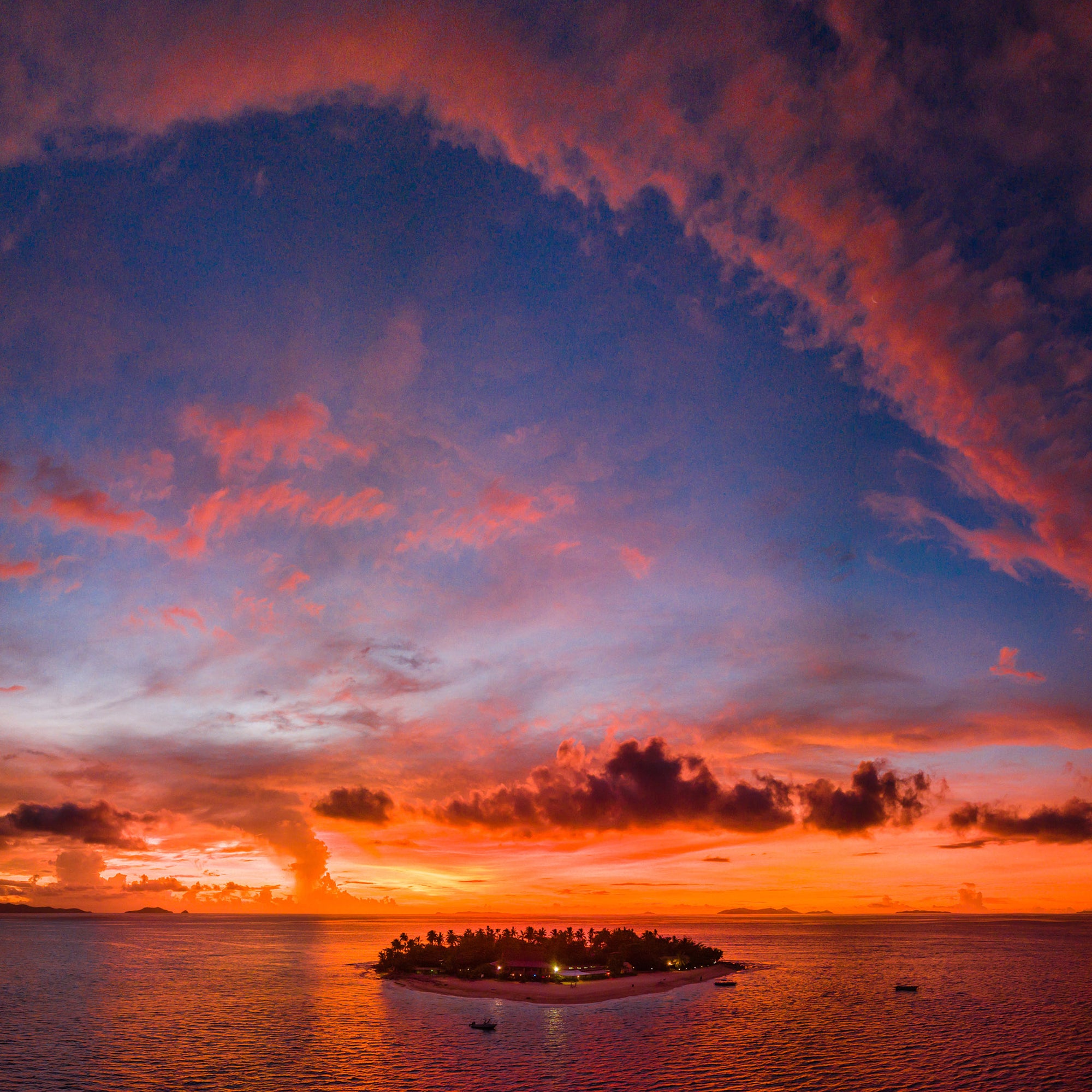 Majestic Isle Fragrance Oil – Voyageur Soap & Candle