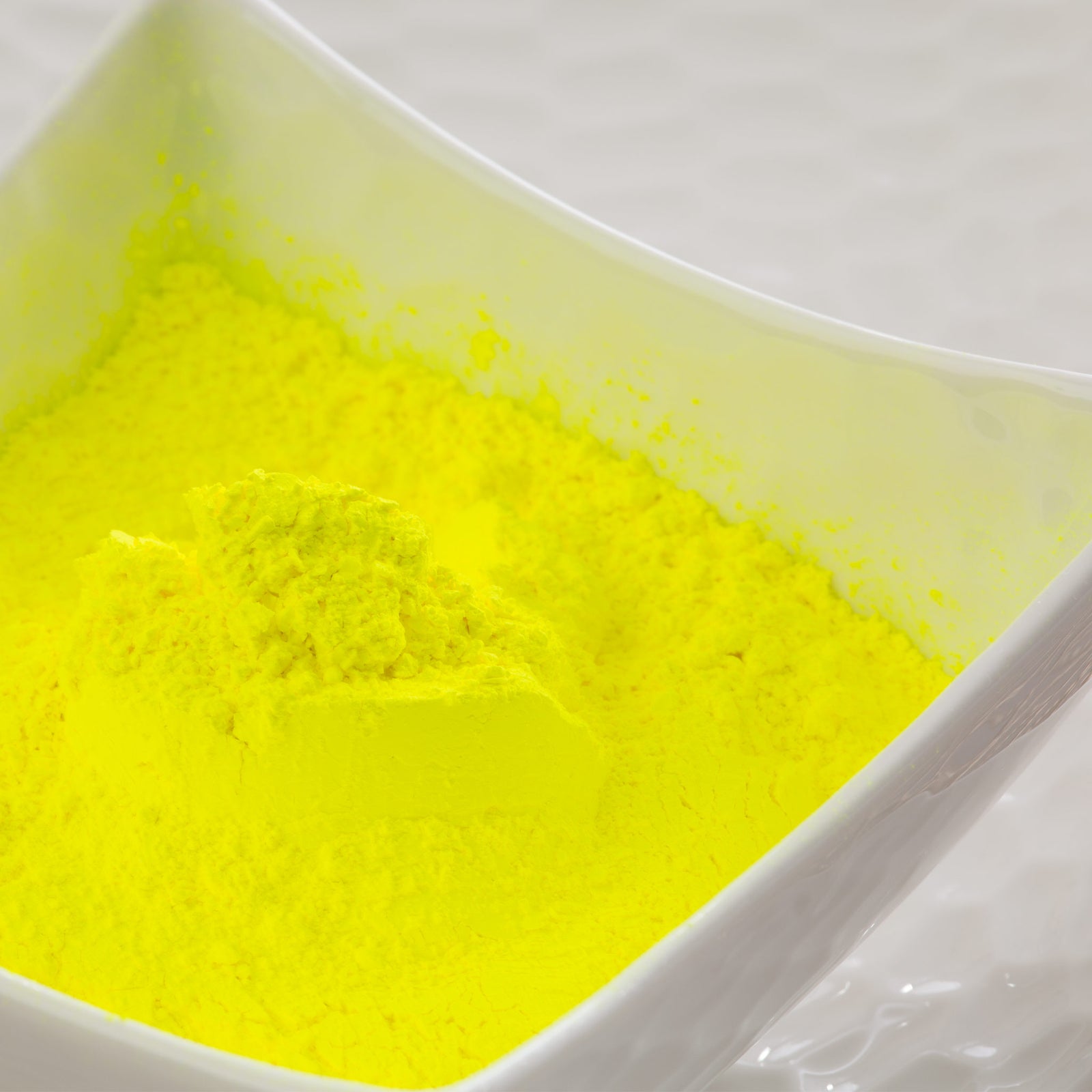 Neon Cosmetic Colourants – Voyageur Soap & Candle